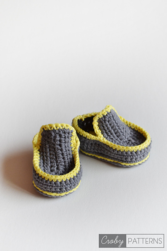 Ravelry: Baby Booties/Loafers - Grey Happiness pattern by Croby ...