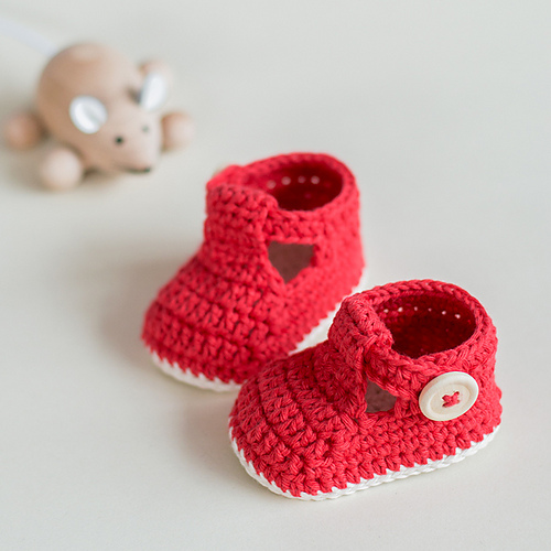 Ravelry: Ruby Slippers Baby Booties pattern by Croby Patterns - Doroteja
