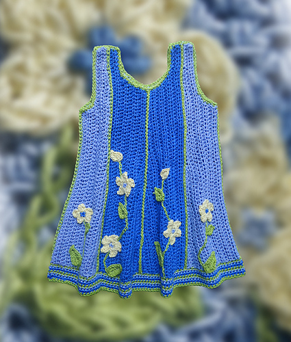 Ravelry: 8 Panelled Daisy Dress pattern by Alley J.