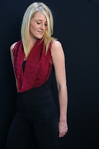 Ravelry: Crochet Fancy Cowl pattern by Corinne Freeman