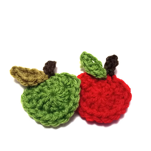 Ravelry: Apple Applique pattern by Dani West