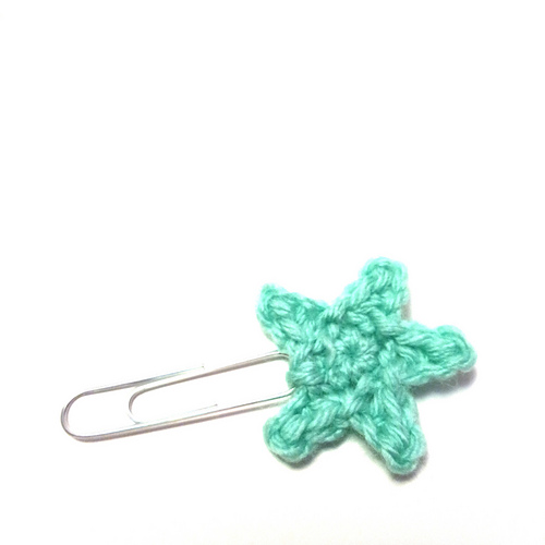 Ravelry: Star Paper Clip pattern by Dani West