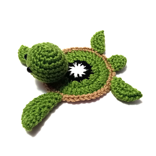 Ravelry: Kiwi Turtle Coaster pattern by Dani West