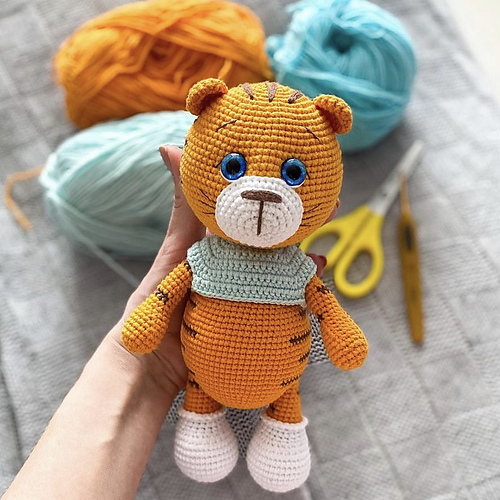Ravelry: Little Tigers pattern by Tatiana Kostochenkova