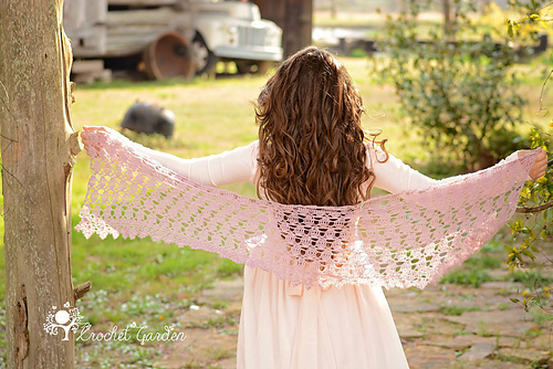 Ravelry: Country Maiden pattern by Lisa Naskrent