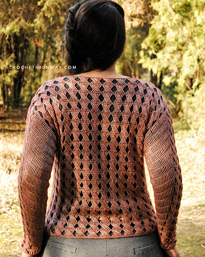 Ravelry: Hourglass Crochet Top pattern by Ana-Maria