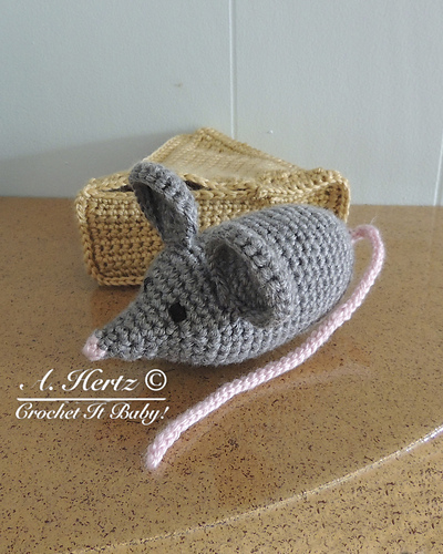 Ravelry: Amigurumi Cheesy House Mouse Toy pattern by Crochet It Baby
