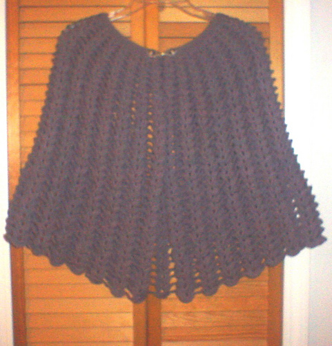 Ravelry Shell Stitch Capelet Pattern By Carrie Viskozki