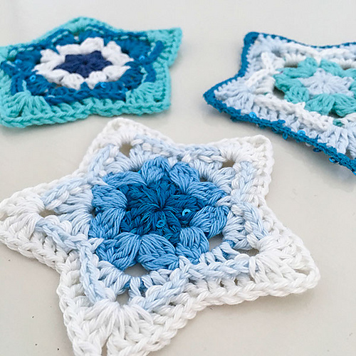 Ravelry: Sparkly Stars pattern by Joy Clements
