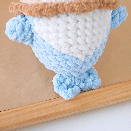 Ravelry: Baby Shark Owl pattern by Jeff Ratlis