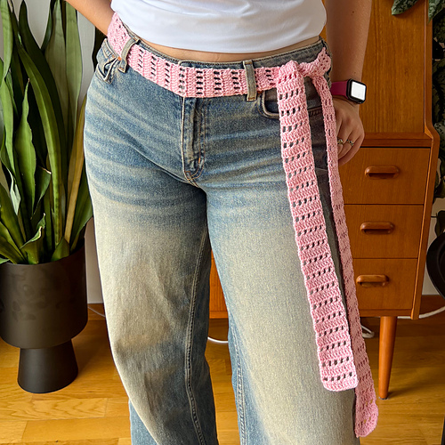 Ravelry: The Skinny Scarf & Belt Duo pattern by Crochet with Linni