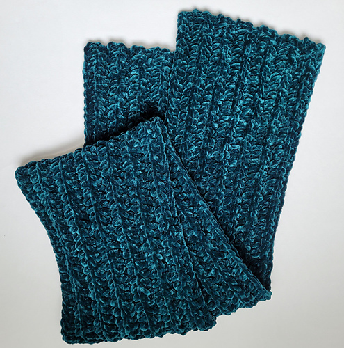 Ravelry: Velvet Scarf pattern by Judy Malcolm