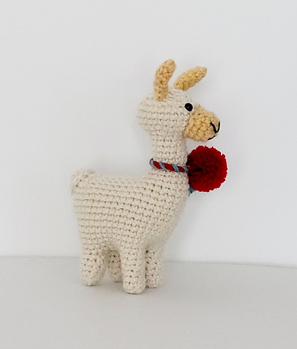 Ravelry: Peru The Llama pattern by Judy Malcolm