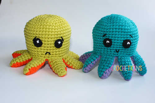Ravelry: Reversible Octopus pattern by Jen Smith