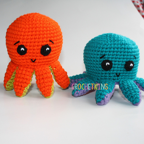 Ravelry: Reversible Octopus pattern by Jen Smith