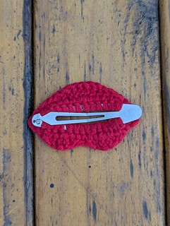 Ravelry: Red Lips Hair Clip pattern by crochetpatterns85