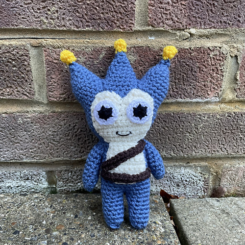 Ravelry: Ace Attorney Pink & Blue Badgers pattern by Tor Smith