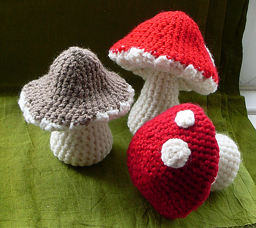 Ravelry: One piece toadstool pattern by Nicola Schofield
