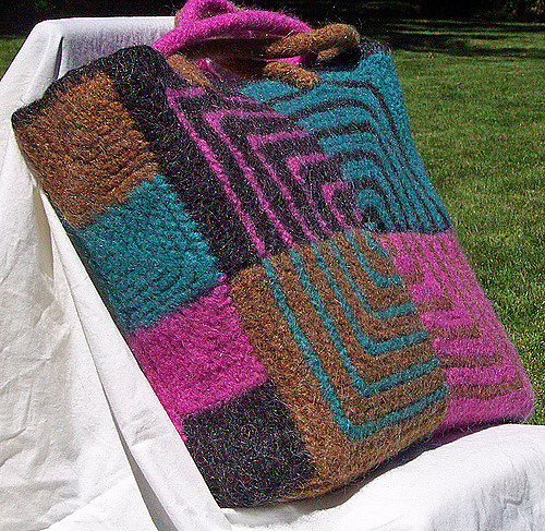 Ravelry: Bullseye pattern by Betsy Coyne