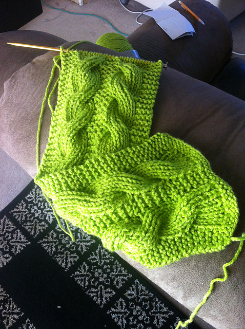 Ravelry: Reversible Double Twist pattern by Katy Whitt