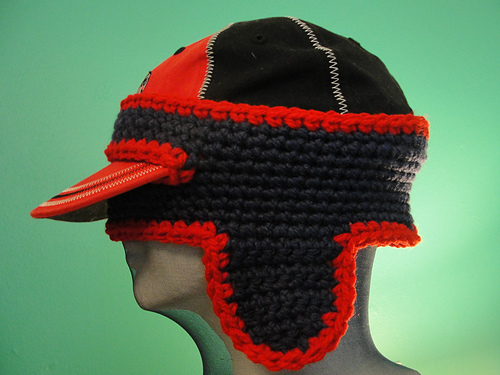 Ravelry: Baseball Cap Cozy pattern by Martina Gardner