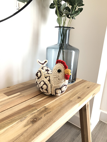 Ravelry: African Flower Chicken 1 pattern by Sarah Barratt