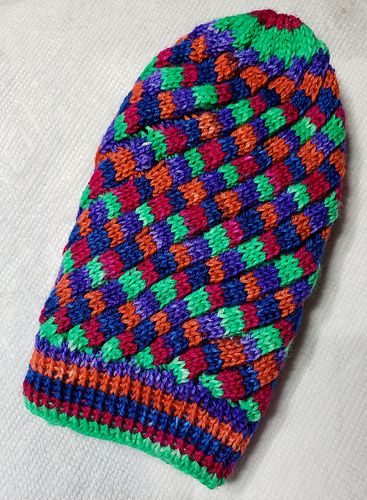 Ravelry: Checkerwork Hat pattern by Vexy