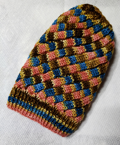 Ravelry: Checkerwork Hat pattern by Vexy