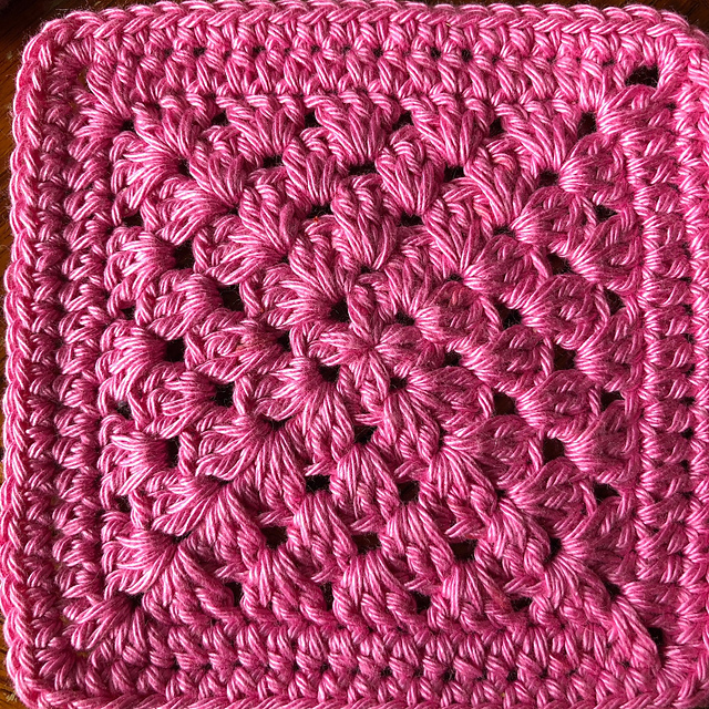 Ravelry: Plain Granny Square pattern by Rachele Carmona