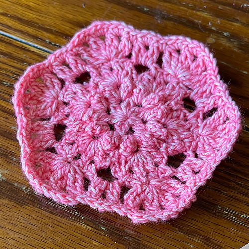 Ravelry: Pulsar Motif pattern by Rachele Carmona