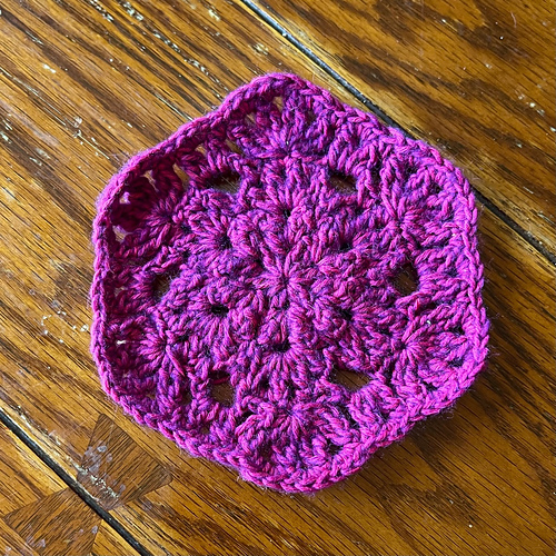 Ravelry: Pulsar Motif pattern by Rachele Carmona