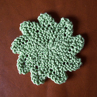 Ravelry: D-chan's Mini almost lost washcloth