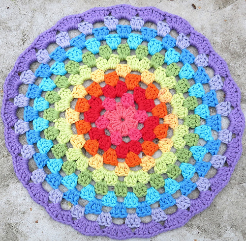 Ravelry: Granny Mandala pattern by Lynne Samaan