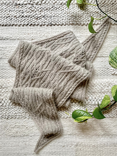 Ravelry: Twisted Twines Shawl pattern by Dorothy Offeciers