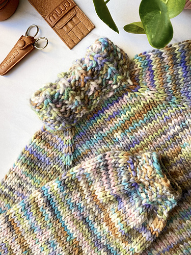 Ravelry: Lazy Sunday Sweater pattern by Dorothy Offeciers