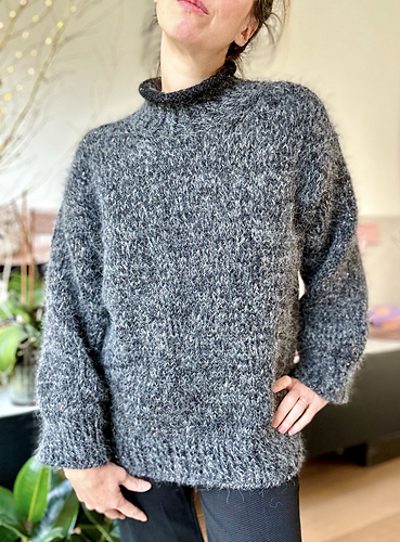 Ravelry: Mila Sweater (adults) pattern by Dorothy Offeciers