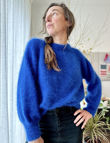 Ravelry: Grace Sweater pattern by Dorothy Offeciers