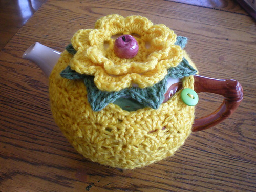 Ravelry: Shell Stitch Teapot Cozy pattern by Pammy Sue Scott