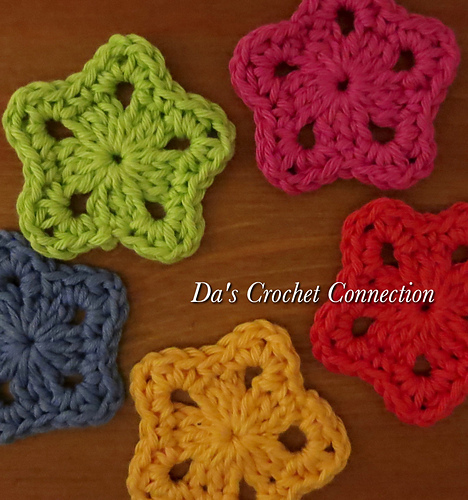 Ravelry: Three Stars pattern by Lynne Samaan