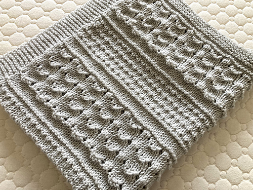 Ravelry: Seren Baby Blanket pattern by Daisy Gray Knits