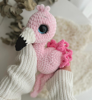 Ravelry: Flamingo plush toy pattern by Olga Piliponis
