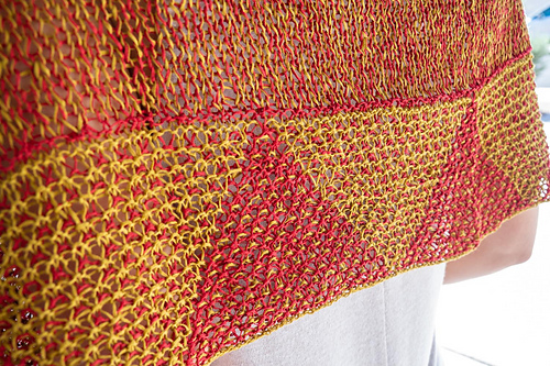 Ravelry: Sankaku pattern by Yumiko Alexander