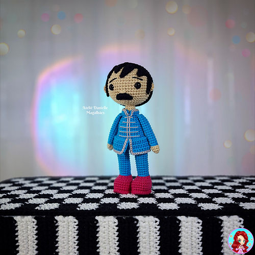 Ravelry: The Beatles & Yellow Submarine pattern by Danielle Magalhães