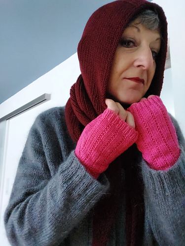 Ravelry: Dani Hood pattern by Daniela Mühlbauer