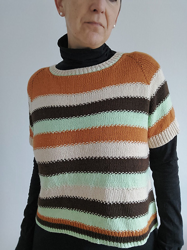 Ravelry: Malika pattern by Daniela Mühlbauer