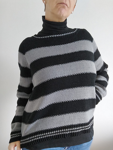 Ravelry: Malika pattern by Daniela Mühlbauer