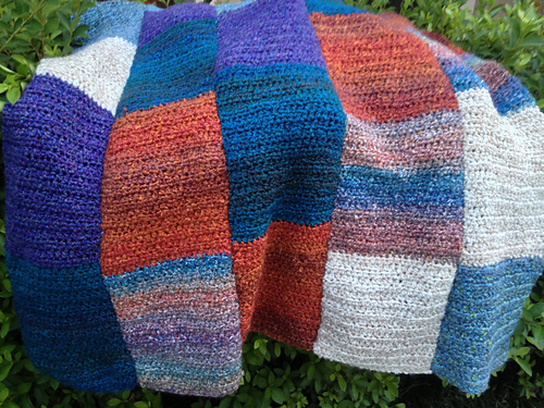 Ravelry: Shoreline Throw pattern by Lion Brand Yarn