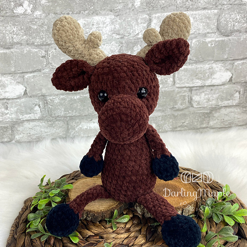 Ravelry: Flip Flop Moose pattern by Darling Maple Designs