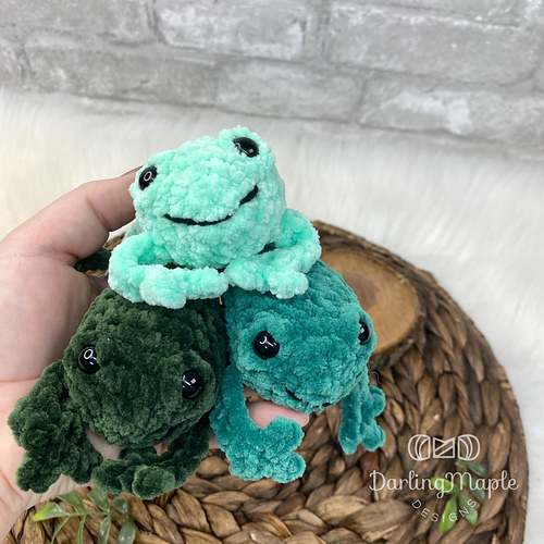 Ravelry: Frankie the Frog pattern by Darling Maple Designs