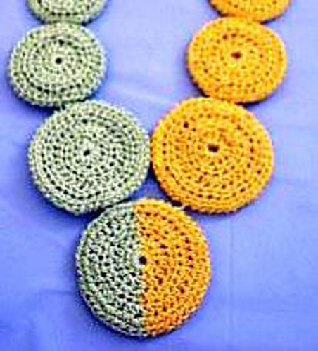 Ravelry: Decreasing Rounds Necklace pattern by Donna Collinsworth